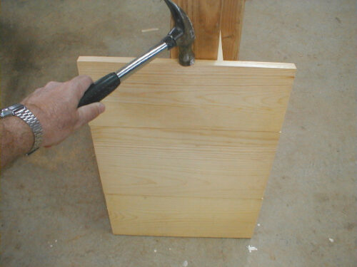 Build a Bee Hive: An Illustrated, Step-By-Step Guide